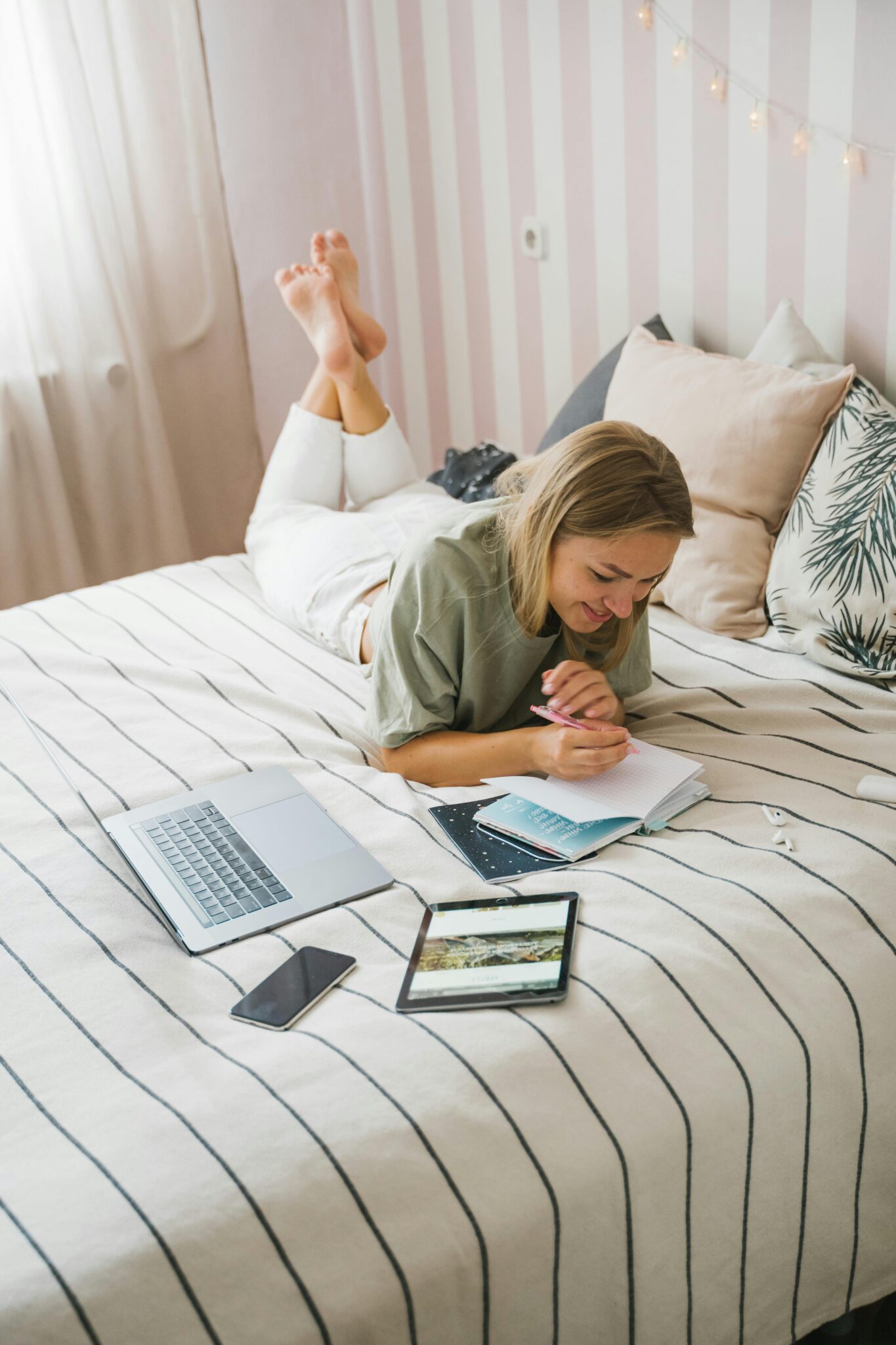13 Creative & Simple Ways to Document Your Life | laurexplore
